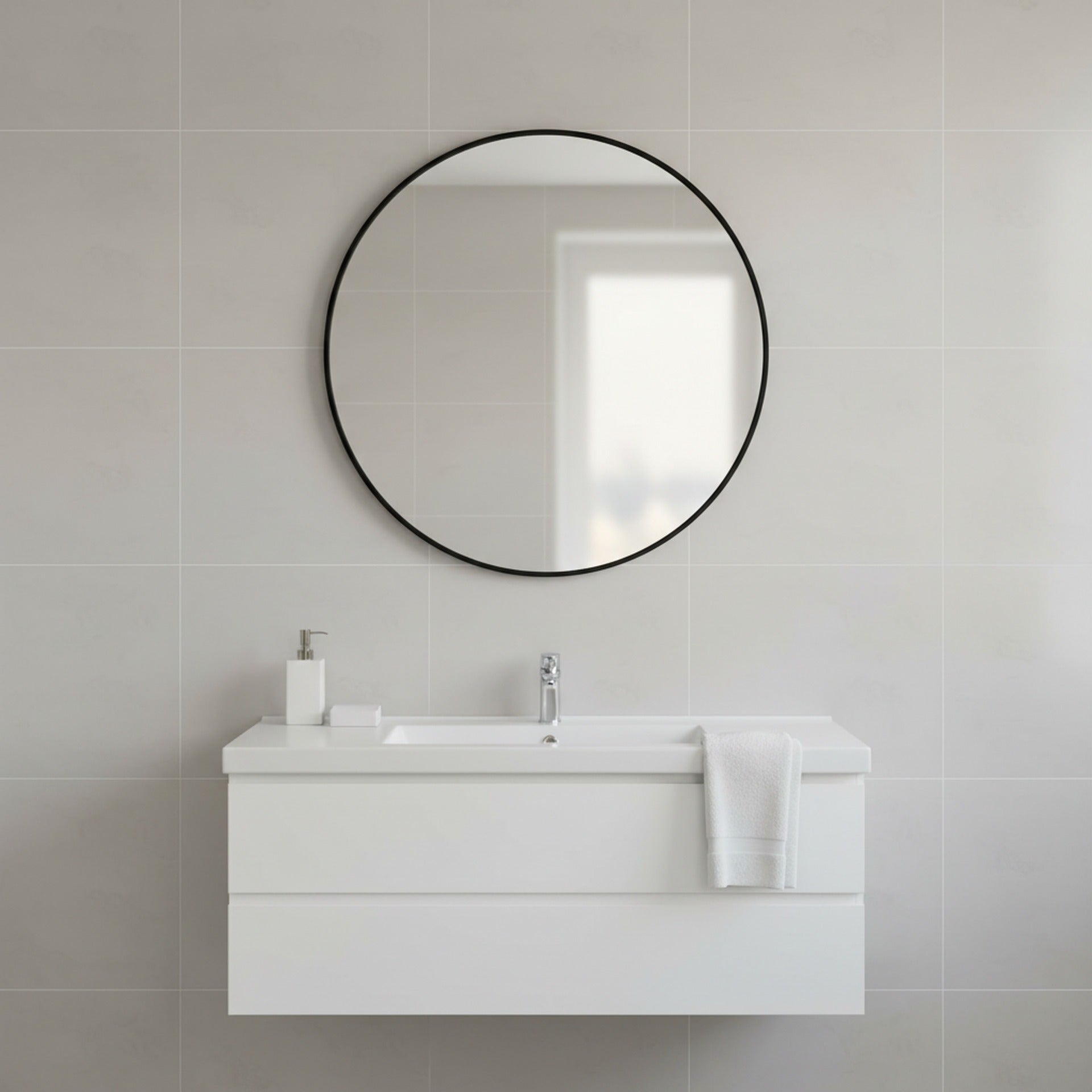 Nova Round Metal Framed Wall Mirror 80cm - Black – Treasurebox